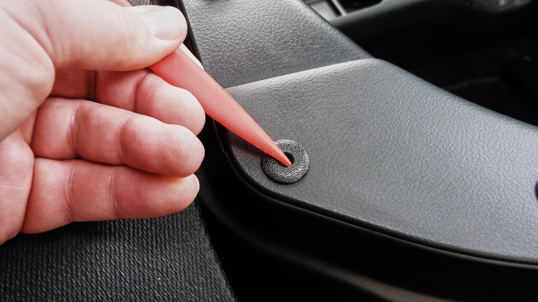 MR2: Installing New Loop/Wind Deflector - J Metz's Blog