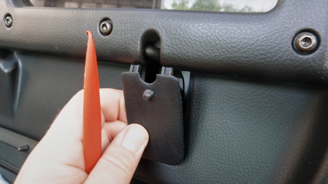 MR2: Installing New Loop/Wind Deflector - J Metz's Blog