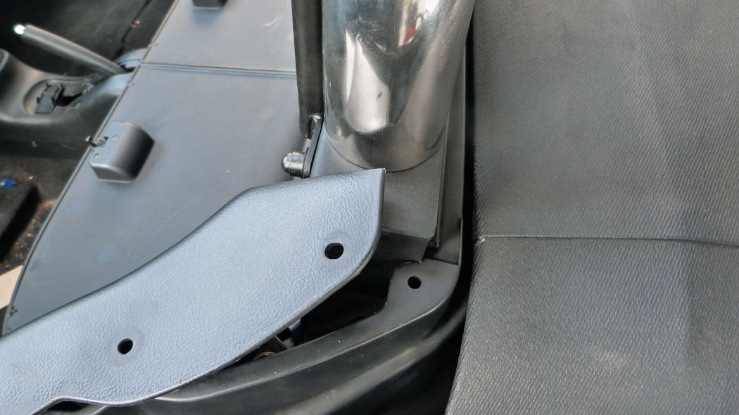 MR2: Installing New Loop/Wind Deflector - J Metz's Blog